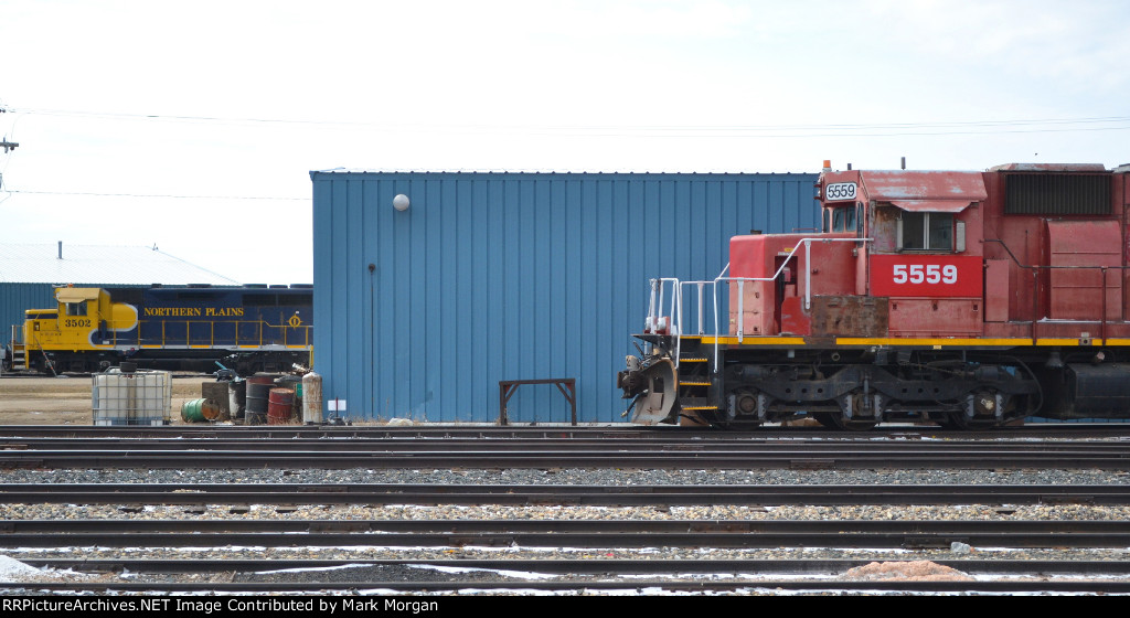 NPR SD40-2 5559